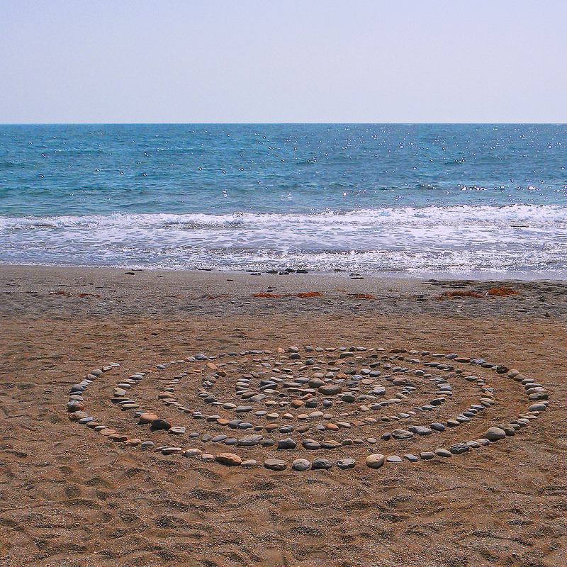 Spiralen für das Element Feuer (Licht, Sonne, Liebe) – Daphne Wu Art